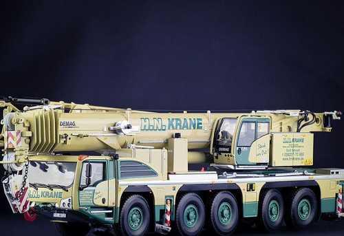 32-0123 Масштабная модель мобильный кран Demag AC