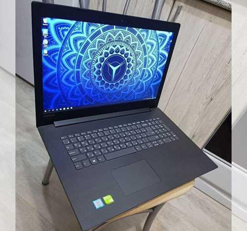 17,3" IPS Lenovo / i3-8130U / MX150 / 12GB /480SSD