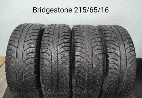 Bridgestone Ice Cruiser 7000 215/65 R16 98T