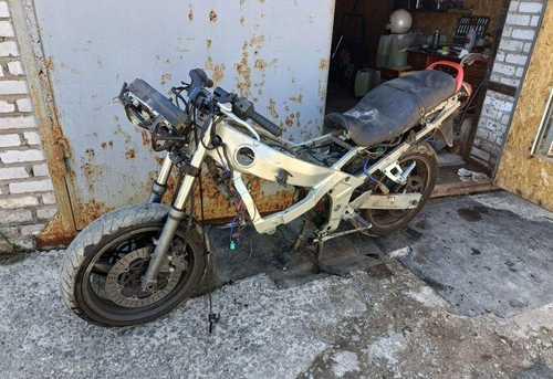 На запчасти Kawasaki ZZR 400-2