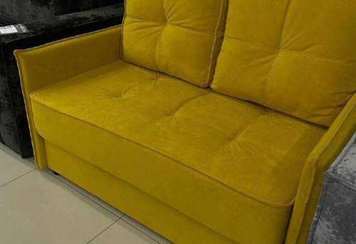 Компактный прямой диван