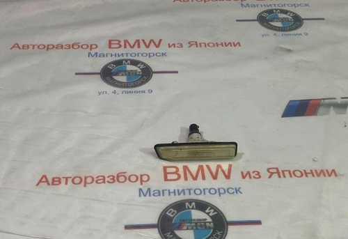 Повторитель поворота левый Bmw X5 E53 M54B30 2004