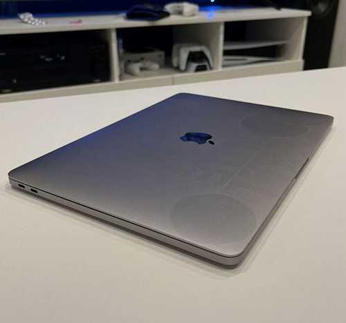 Apple Macbook Pro 13" 2017