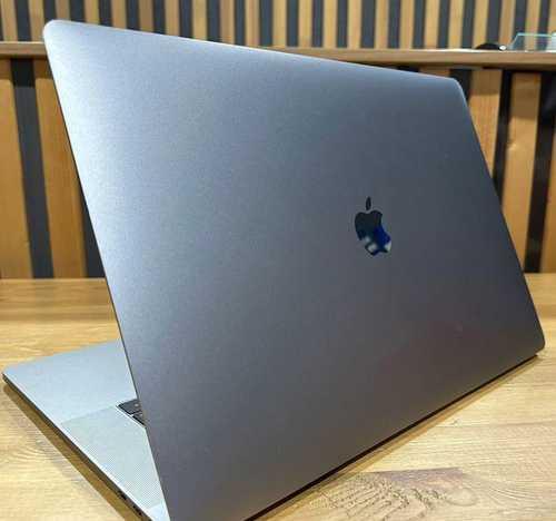 Ноутбук MacBook Pro (15-inch, 2017) intel core i7