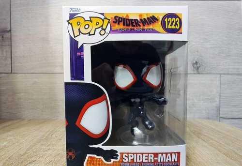 Фигурка Funko Pop Человек Паук - Spider Man №1223