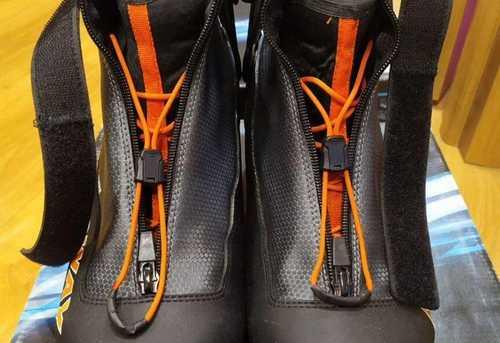 Лыжные ботинки Nordway Race Combi 44 размера