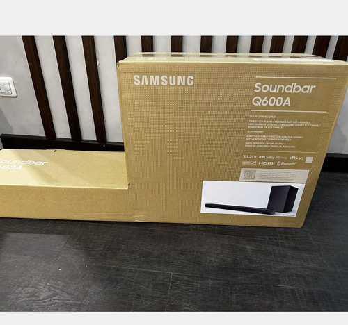 Саундбар Samsung HW-Q600A