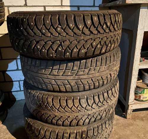 Kumho I'Zen KW15 185/65 R15