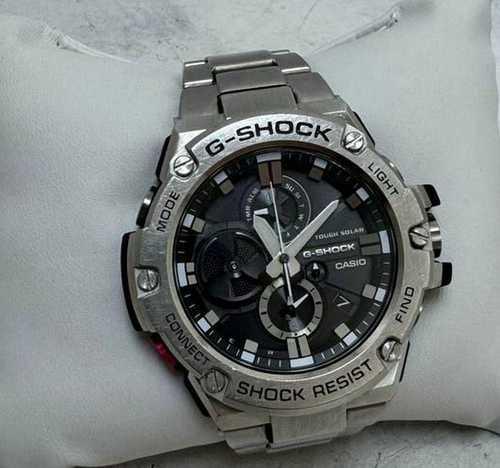 Часы Casio G-Shock GST-B100