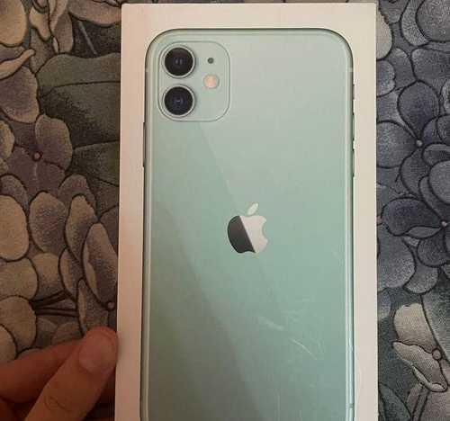iPhone 11, 64 ГБ