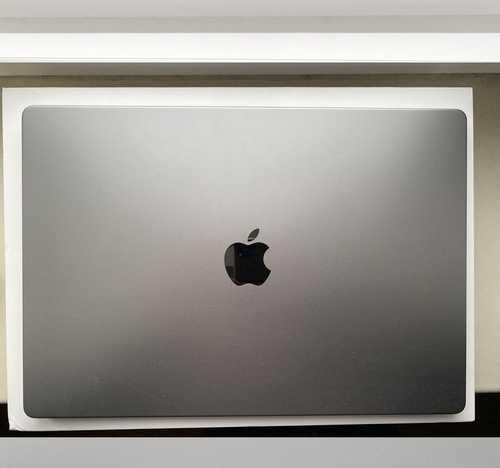 Macbook pro 16 m1