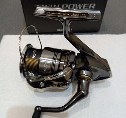 Новая катушка Shimano 24 Twin Power 4000M