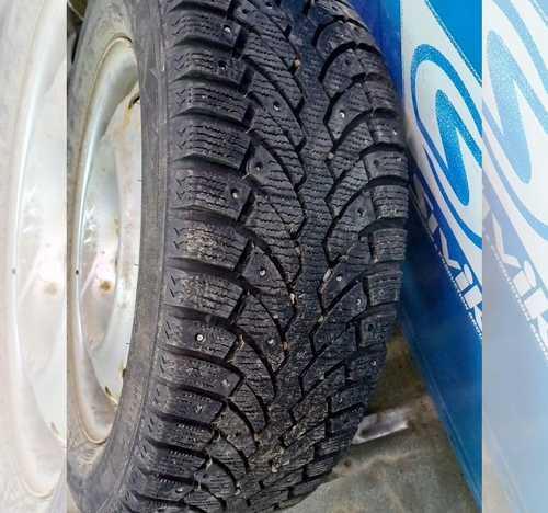 Pirelli Formula Ice 205/60 R16