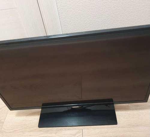 Телевизор Samsung smart tv UE32F5300