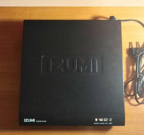 DVD проигрыватель izumi DD20D101KB