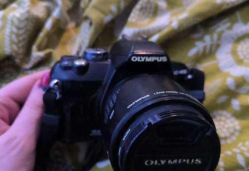 Зеркальный фотоаппарат Olympus E-410