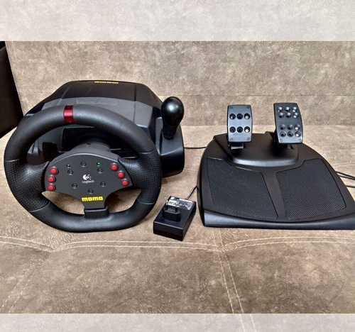 Игровой руль logitech momo racing в хорошем сост