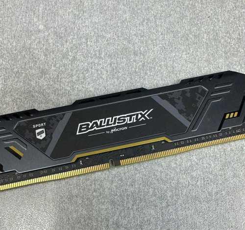 Crucial Ballistix Sport AT DDR4 16гб 3000мгц