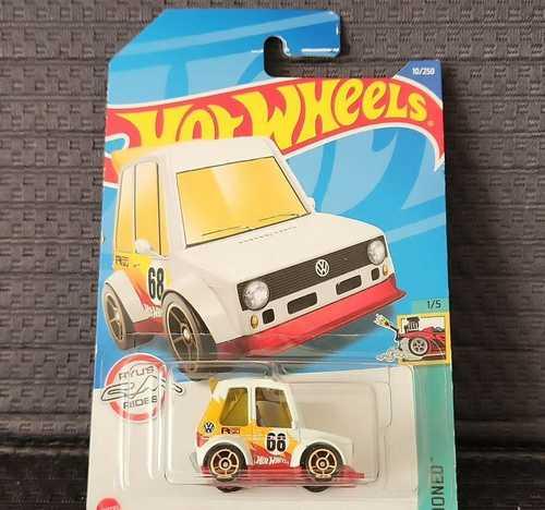 Hot Wheels Tooned Volkswagen Golf Mk1