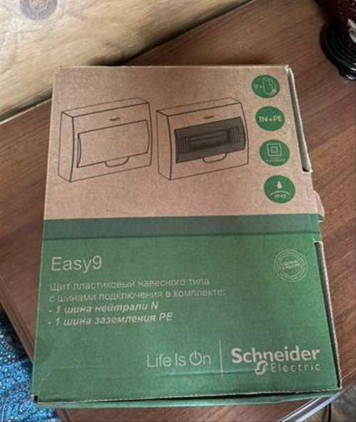 Распределительный щиток Schneider electric easy 9