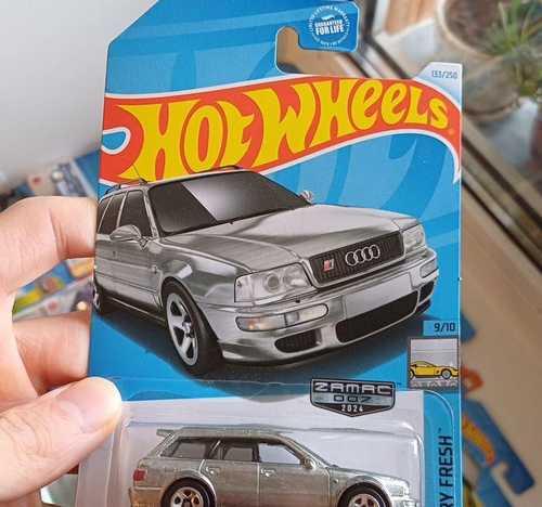 Hot Wheels 94 Audi Avant RS2 Zamac