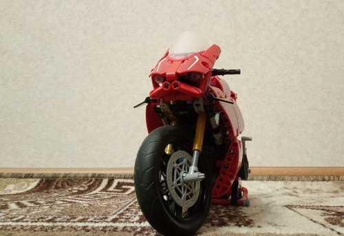 Lego technic 42107, Ducati Panigale V4R