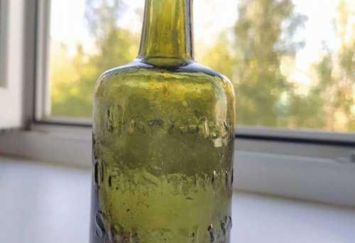 Бутылка стеклянная старинная