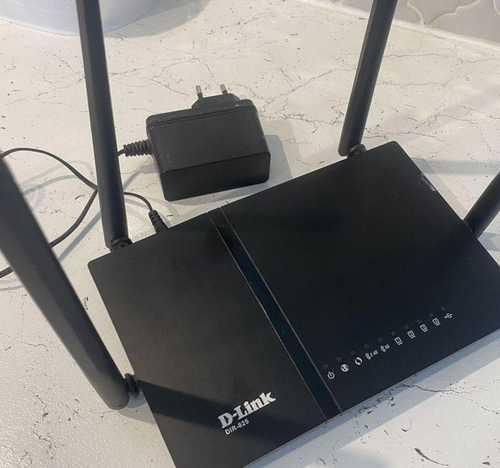 Wifi роутер d link -825