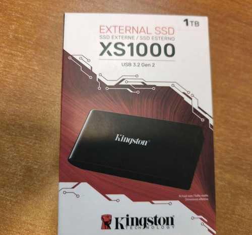 Внешний SSD Kingston 1Тб external xs 1000