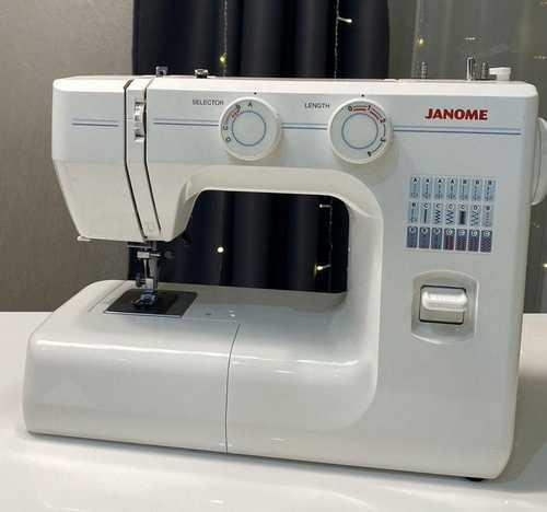 Надежная Швейная машина Janome TM-2004