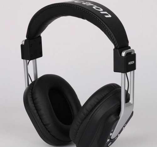 Наушники закрытые Alctron беспроводные HE820S