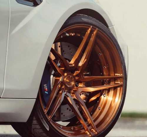 BMW F12 M6 R21x12 двухсоставные кованые диски