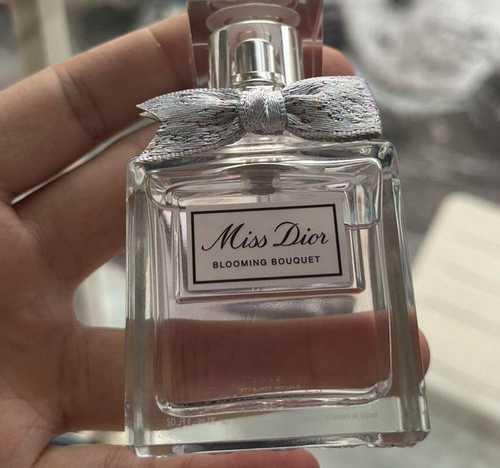 Miss dior blooming bouquet