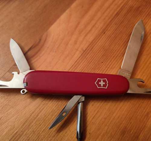 Victorinox tinker