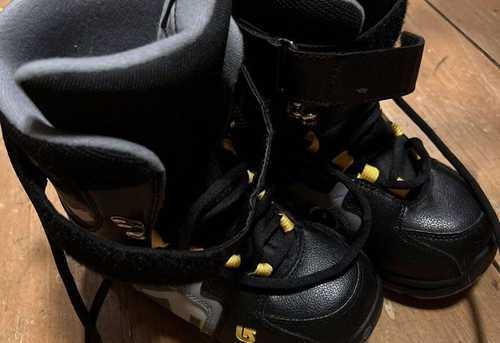 Сноубордические ботинки burton 35