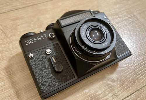 Плёночный фотоаппарат Зенит Zenit