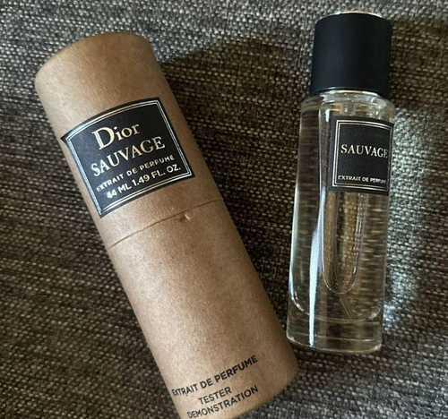 Dior sauvage extrait DE perfume 44ml