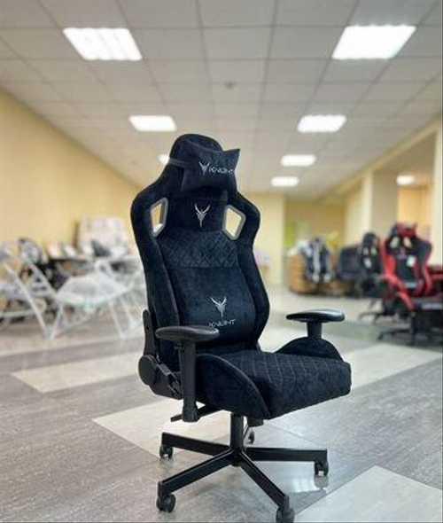 Новое Компьютерное кресло Бюрократ Knight до 150кг