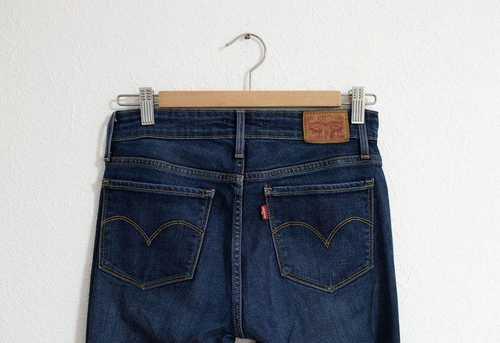 Джинсы женские levis slim W26 L30