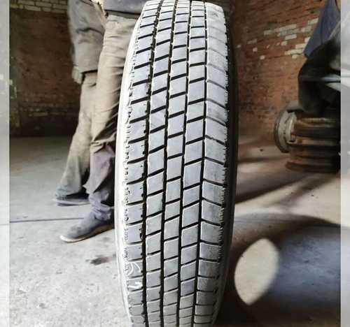 Грузовая шина бу 7.50 R16 Kumho