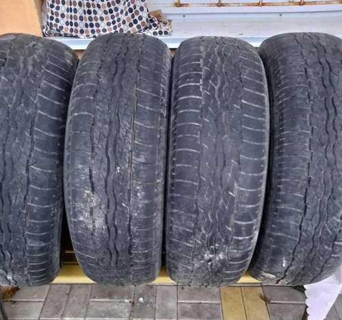 Michelin 4x4 O/R XZL 225/65 R17 и 225/65 R17 28R