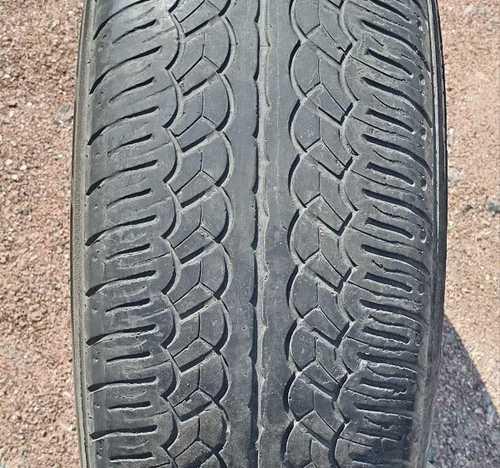 Yokohama Parada Spec-X 225/60 R18 100