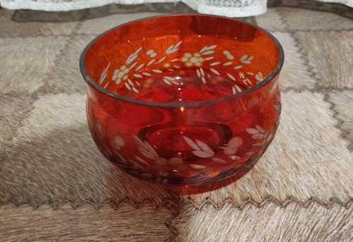 Салатник СССР,Конфетница,ваза красное стекло