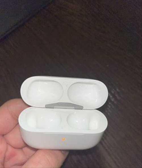 Зарядный Кейс/Футляр для AirPods Pro