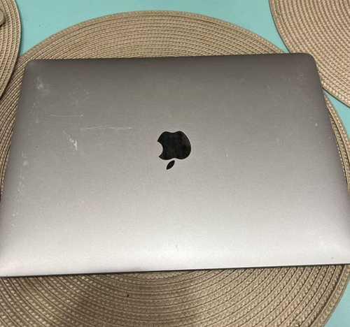 Apple macbook pro 13 2017