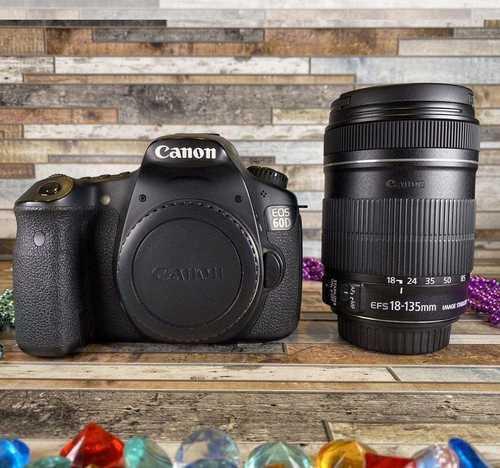 Canon EOS 60D kit EF-S 18-135mm f/3.5-5.6 IS