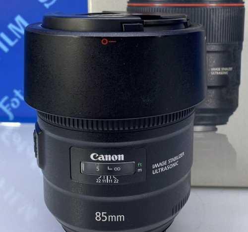 Canon ef 85mm f/1.4L IS USM (sn:0612)