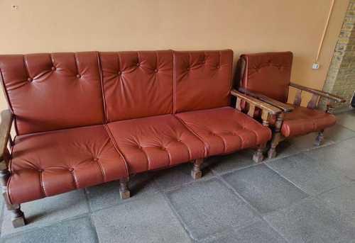 Старинный диван 2 кресла бу