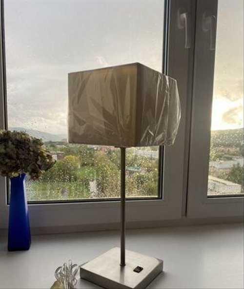 Настольная лампа белая италия Arte Lamp