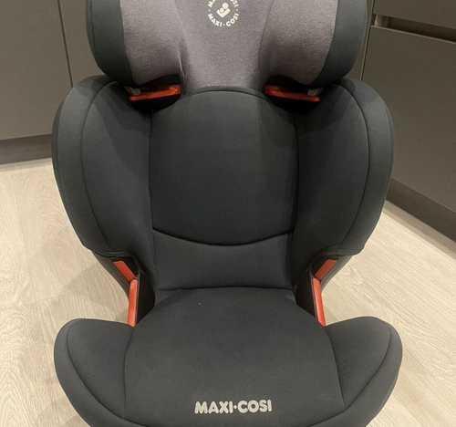 Автомобильное кресло Maxi Cosi RodiFix 15-36 кг